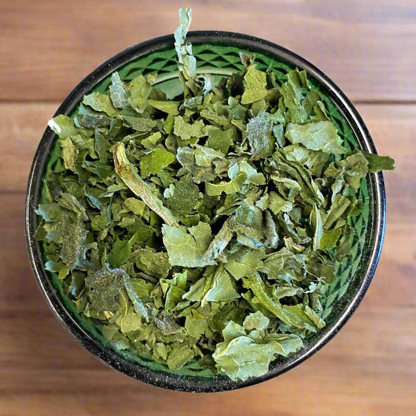 Organic Comfrey Leaf Shredded, Symphytum officinale – BotanyBeeBotanicals